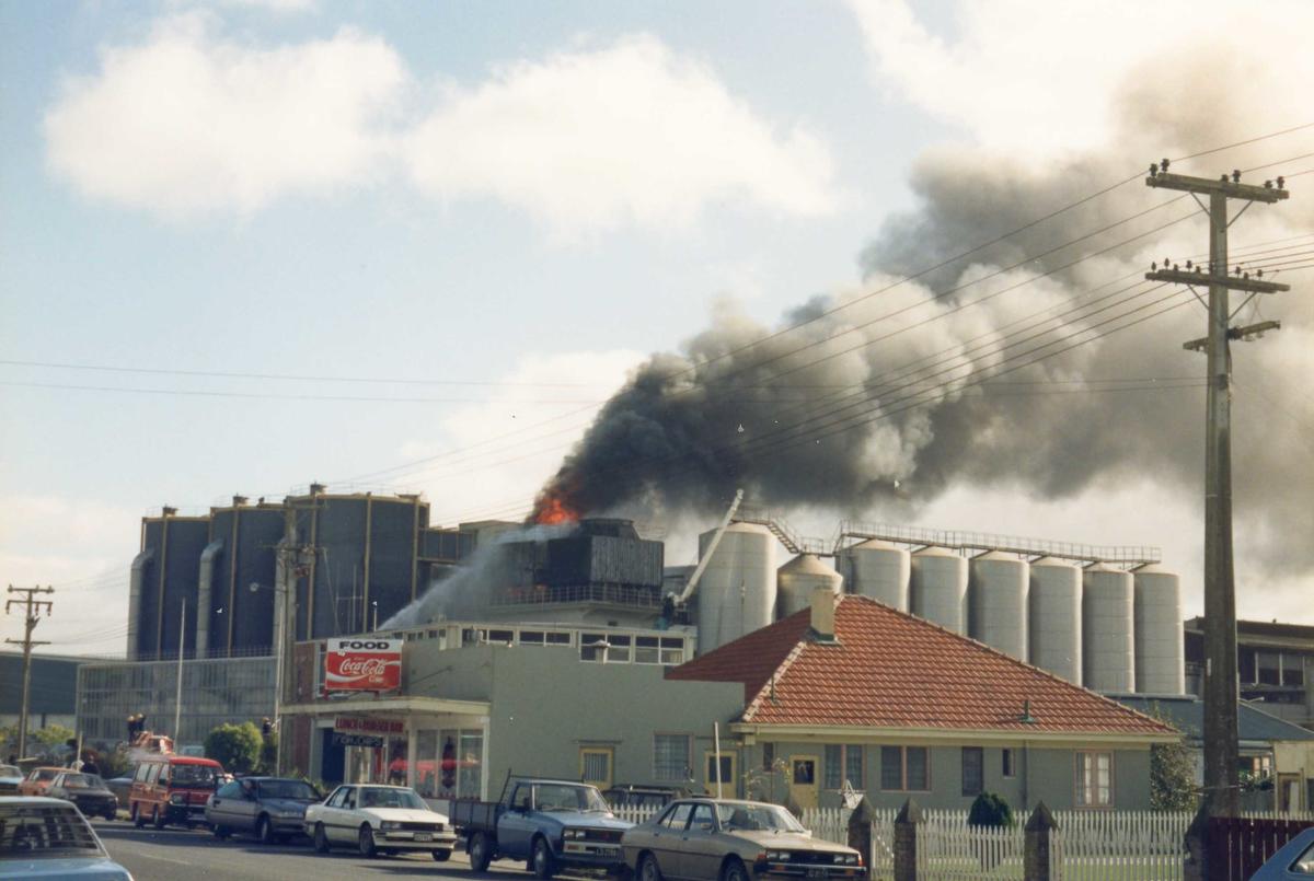 Dairy Factory fire - Te Awamutu Museum