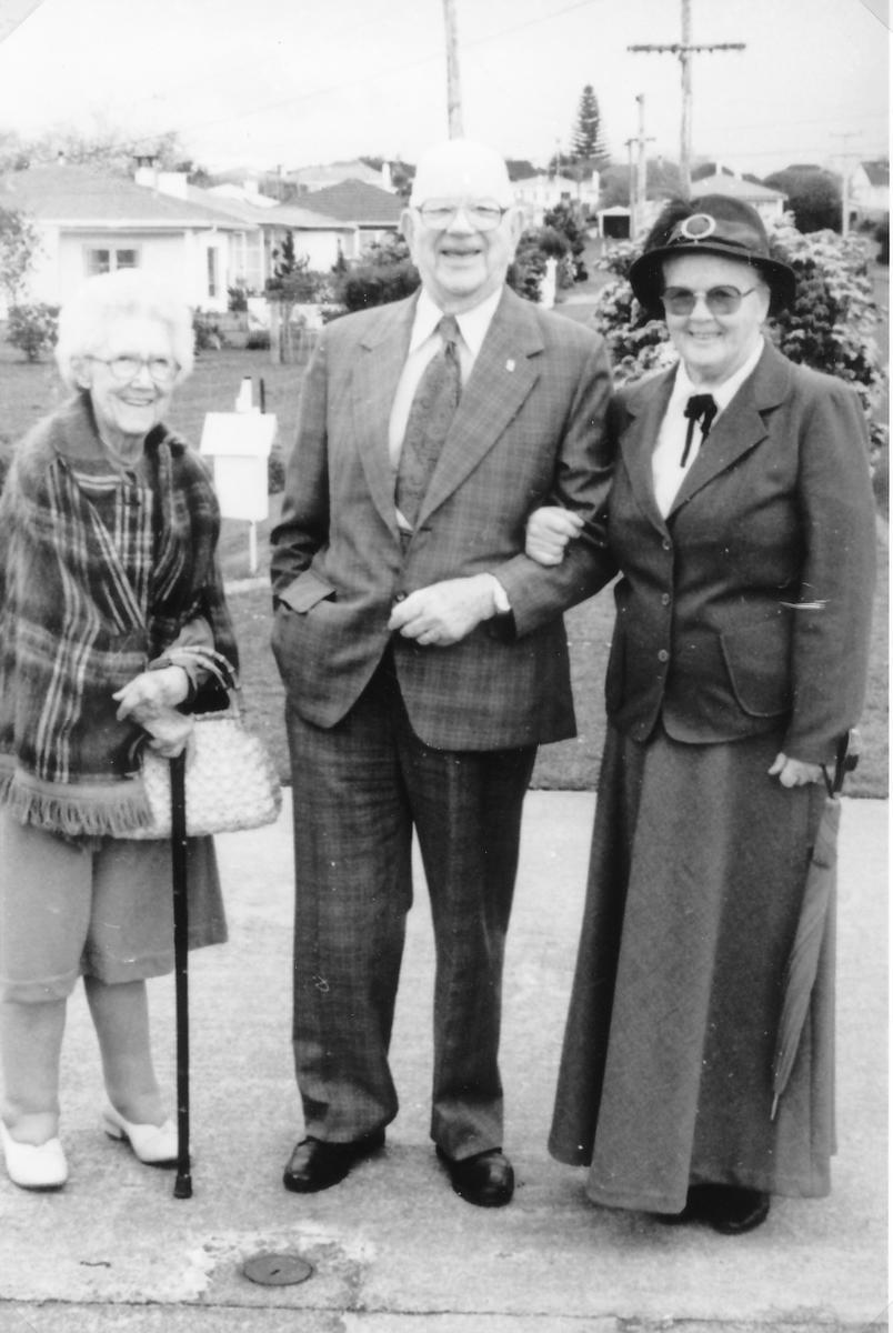 Mr. and Mrs. Jerry Williamson and Mrs. Esther Thrush - Te Awamutu Museum